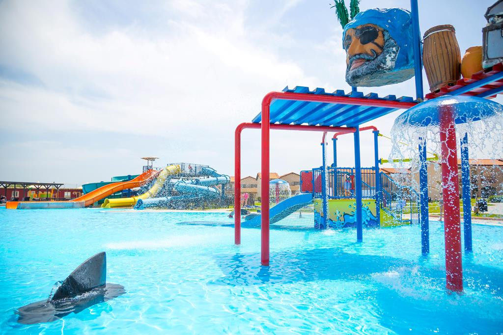 LABRANDA Marine Aquapark Resort boek je eenvoudig bij Travelnoord