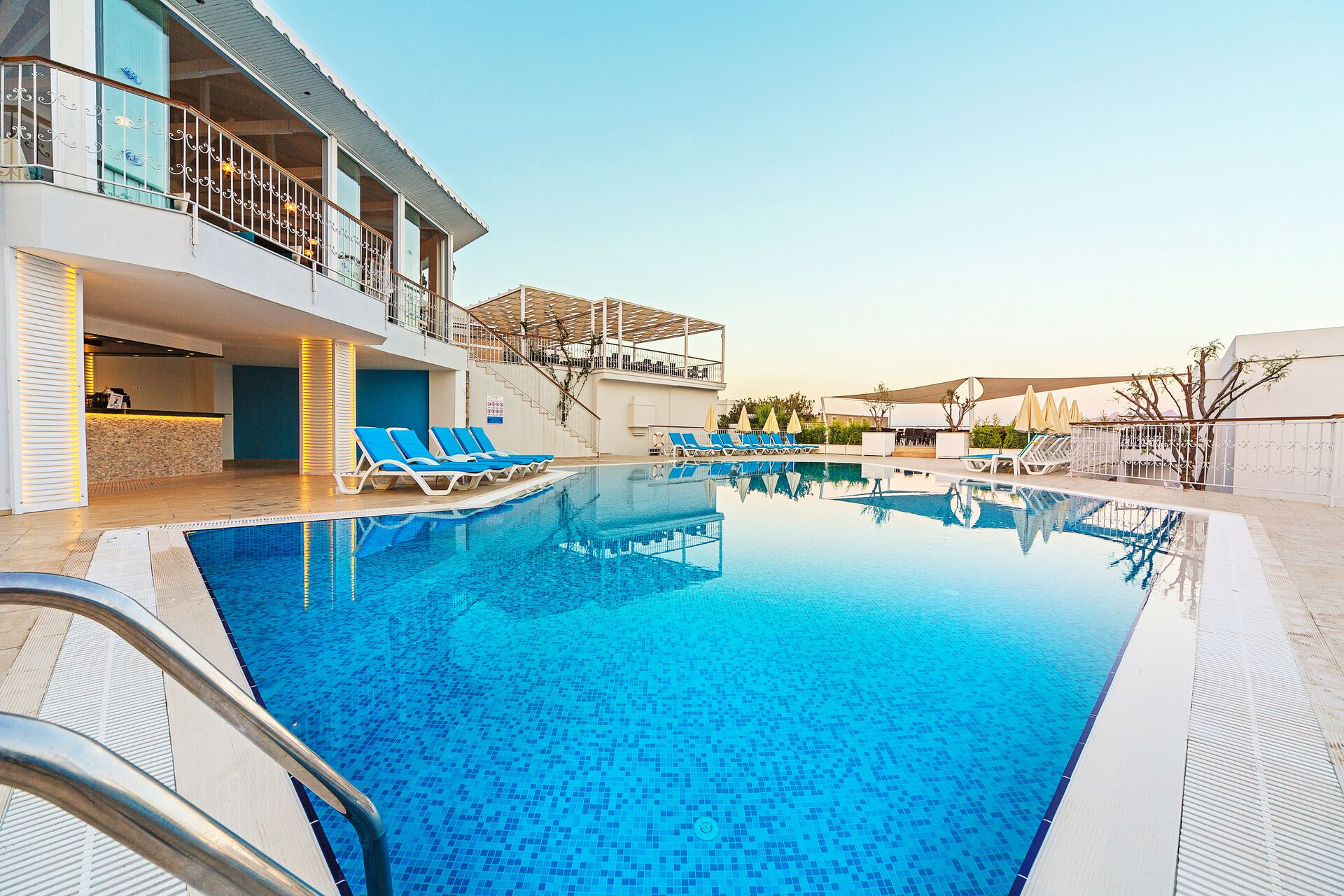 Riva Bodrum Resort boek je eenvoudig bij TravelNoord